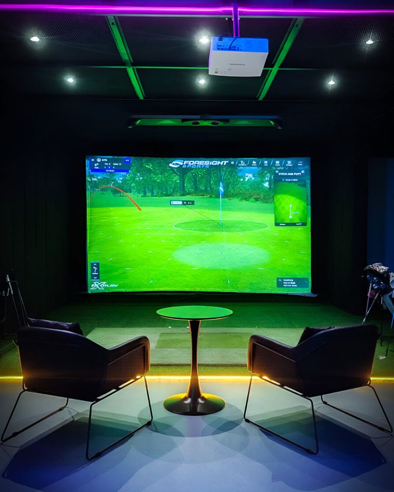 Premier Golf Simulator in San Juan - GolfX Sports Hub