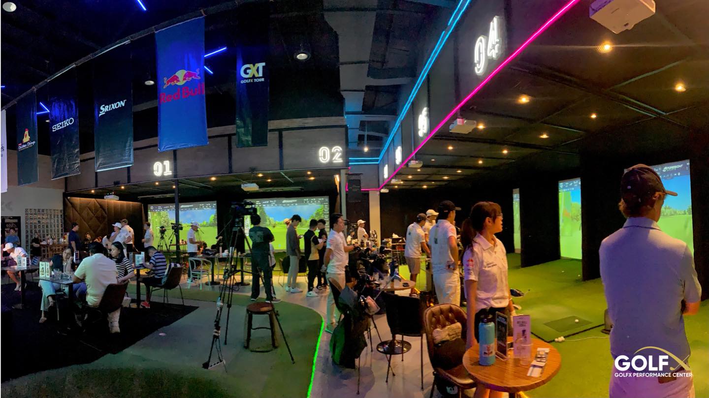 5 Reasons Why Indoor Golf is Perfect for Socializing - GolfX Sports Hub